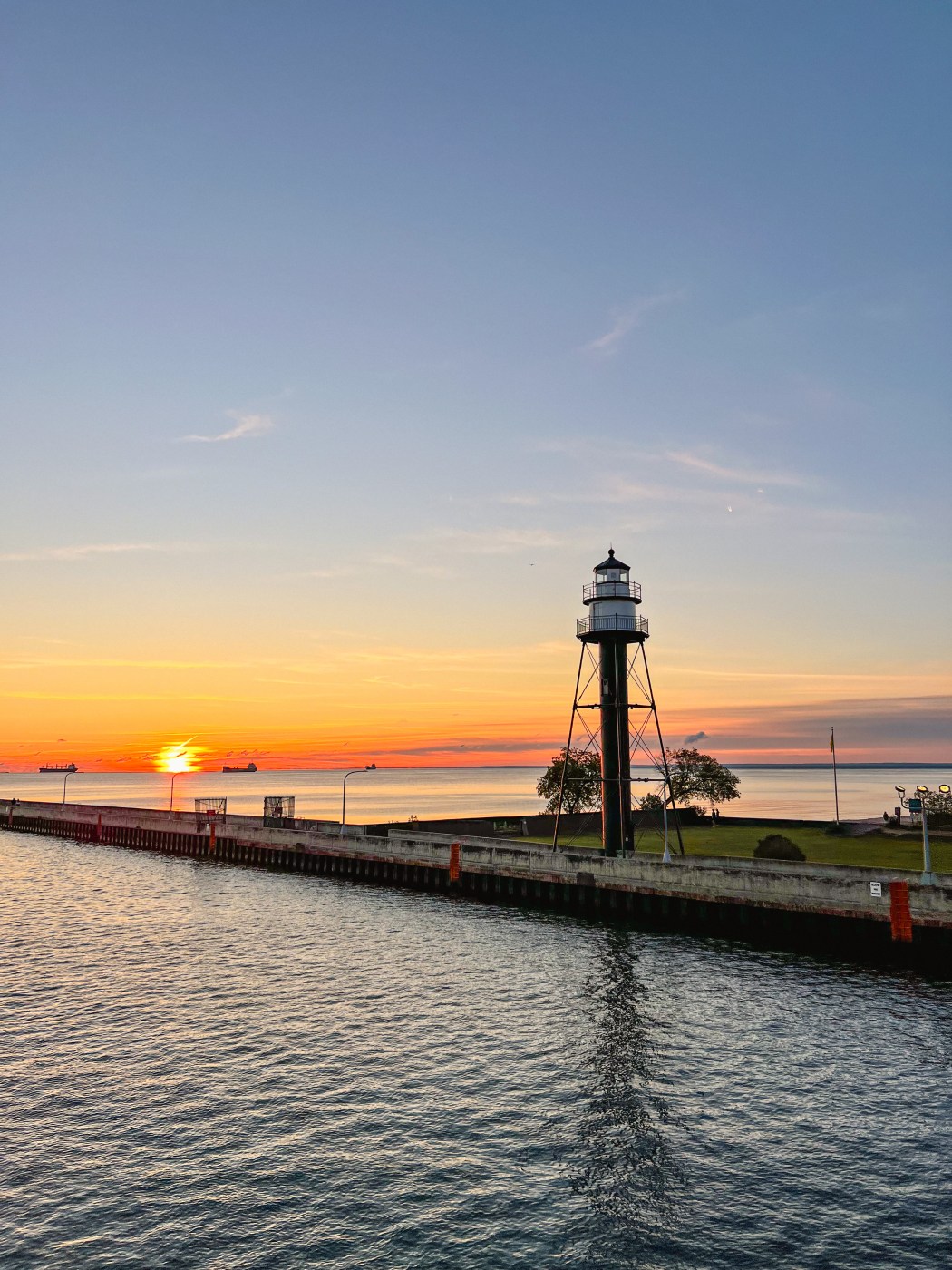 All Lake Superior & Duluth Tours and Cruises | Vista Fleet
